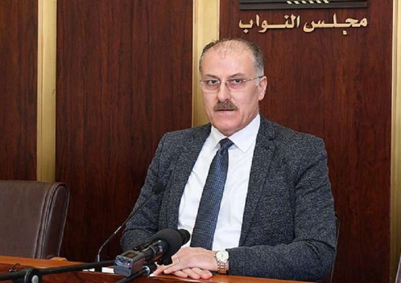 بِ المحليات عبدلله ل Lebtalks قانون التقاعد والحماية الإجتماعية أسير
