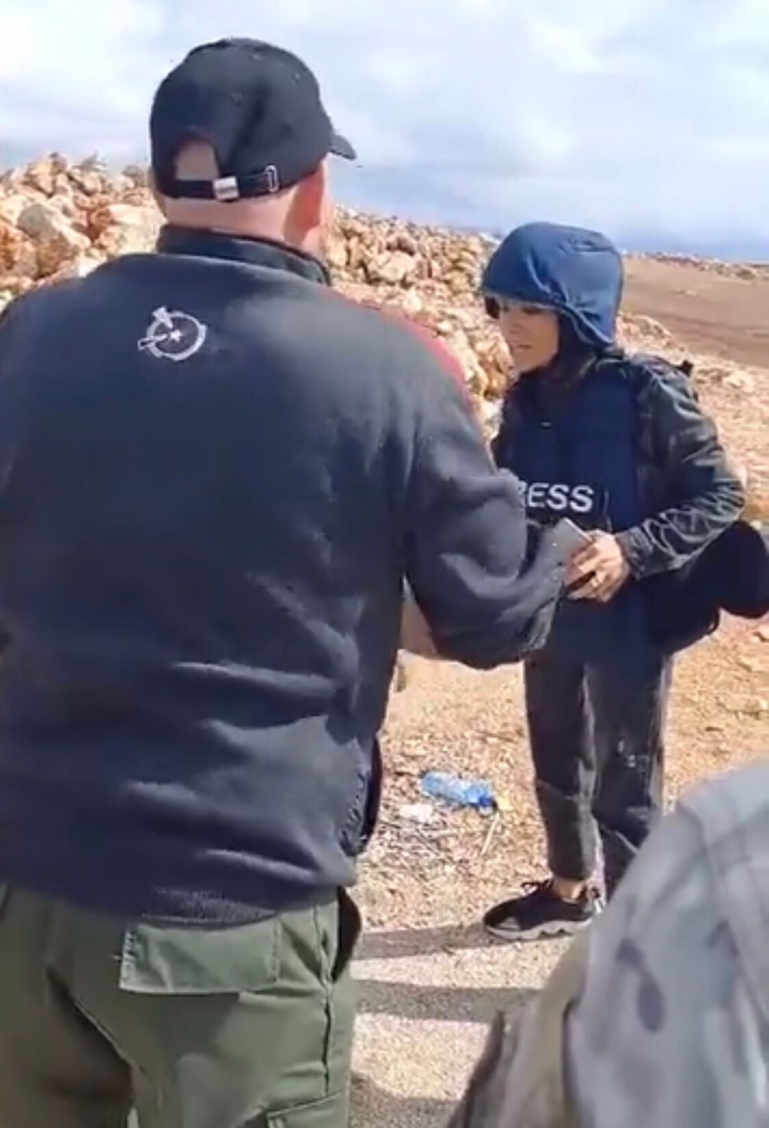 بِ المحليات - بعد طرد جويس عقيقي من الجنوب.. بيان استنكار من "الحزب"