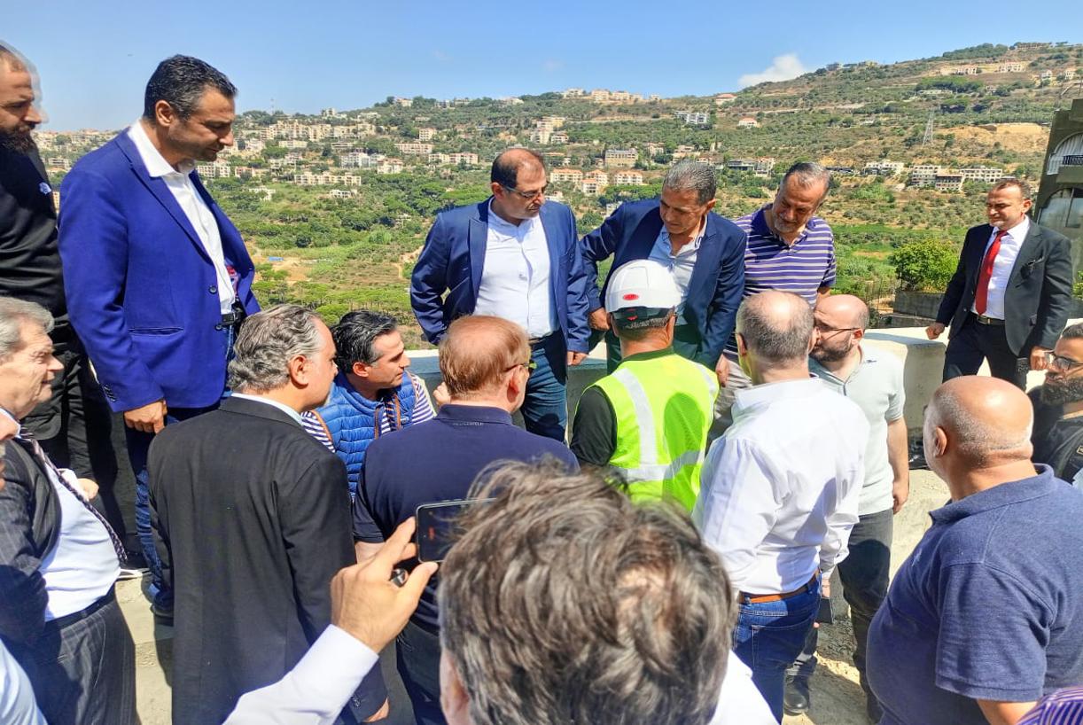 بِ المحليات - "صيانة الطرقات وتأهيلها للشتاء"... حمية والبستاني يجولان ...