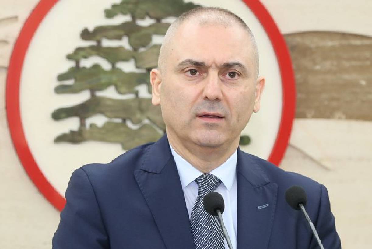 بِ المحليات - محفوض: لماذا الإصرار على الإمساك بوزارة الماليّة؟