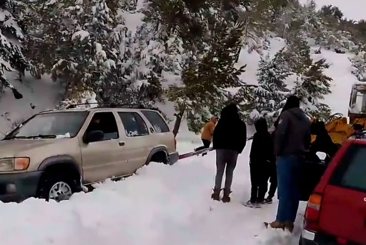 بِ المحليات - المنخفص الجوي ينحسر.. وبدء العمل على إعادة فتح طريق فنيدق ...